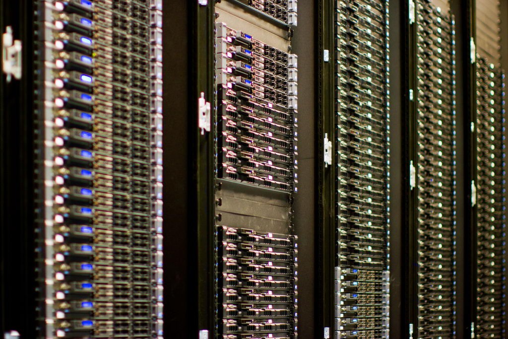 What Is A Server Computer Network Servers Explained CDO Technology What Is A Server Computer Network Servers Explained CDO Technology